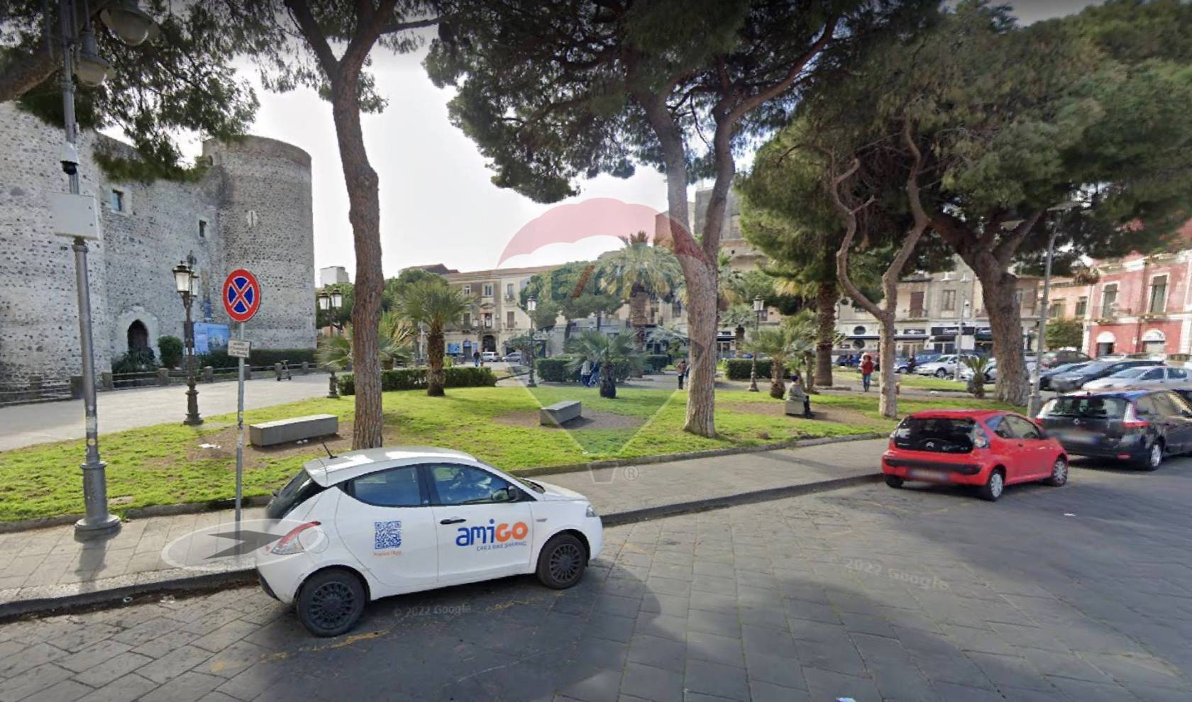 Locale commerciale in Vendita