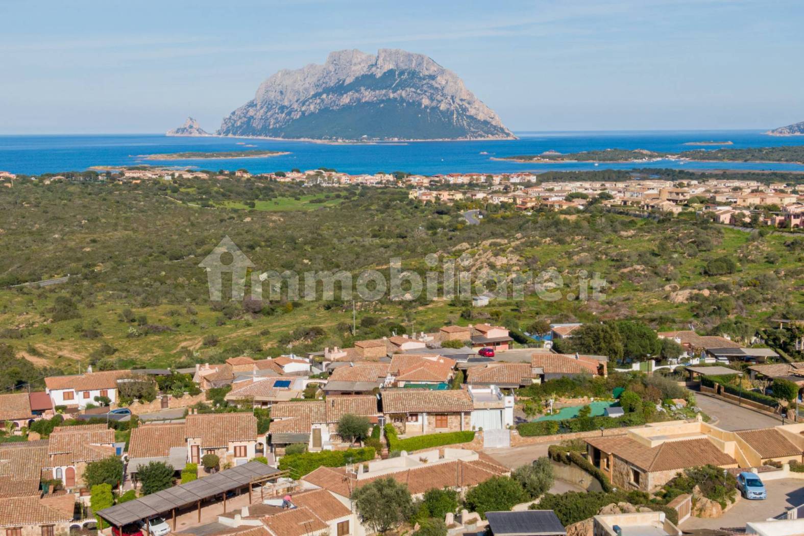 Trilocale via monte contros snc, Porto San Paolo, Loiri Porto San Paolo
