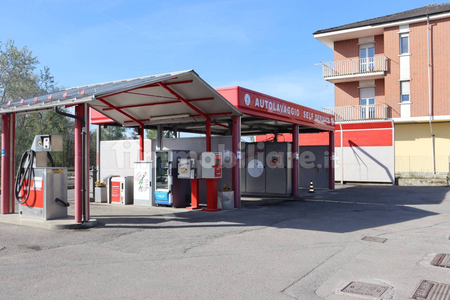 Autolavaggio in Vendita