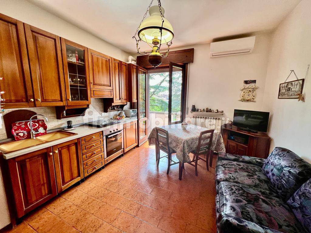 Bilocale via Alessandro Volta, Roveleto, Cadeo