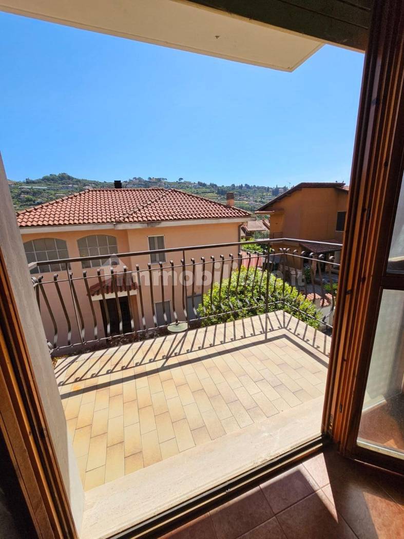 Trilocale via Brà, Due Strade, Bordighera