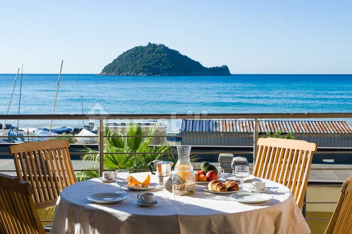 Bilocale via Francesco Maria Giancardi, Cavia, Regione Monti, Alassio