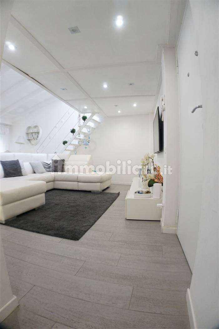 Quadrilocale via Concia, Centro, Massa