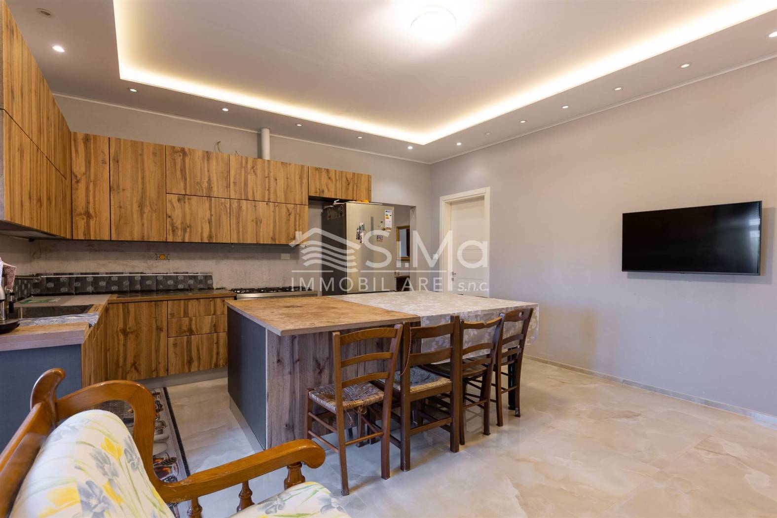 Quadrilocale piazza mercato 11, Centro, Castello d'Argile