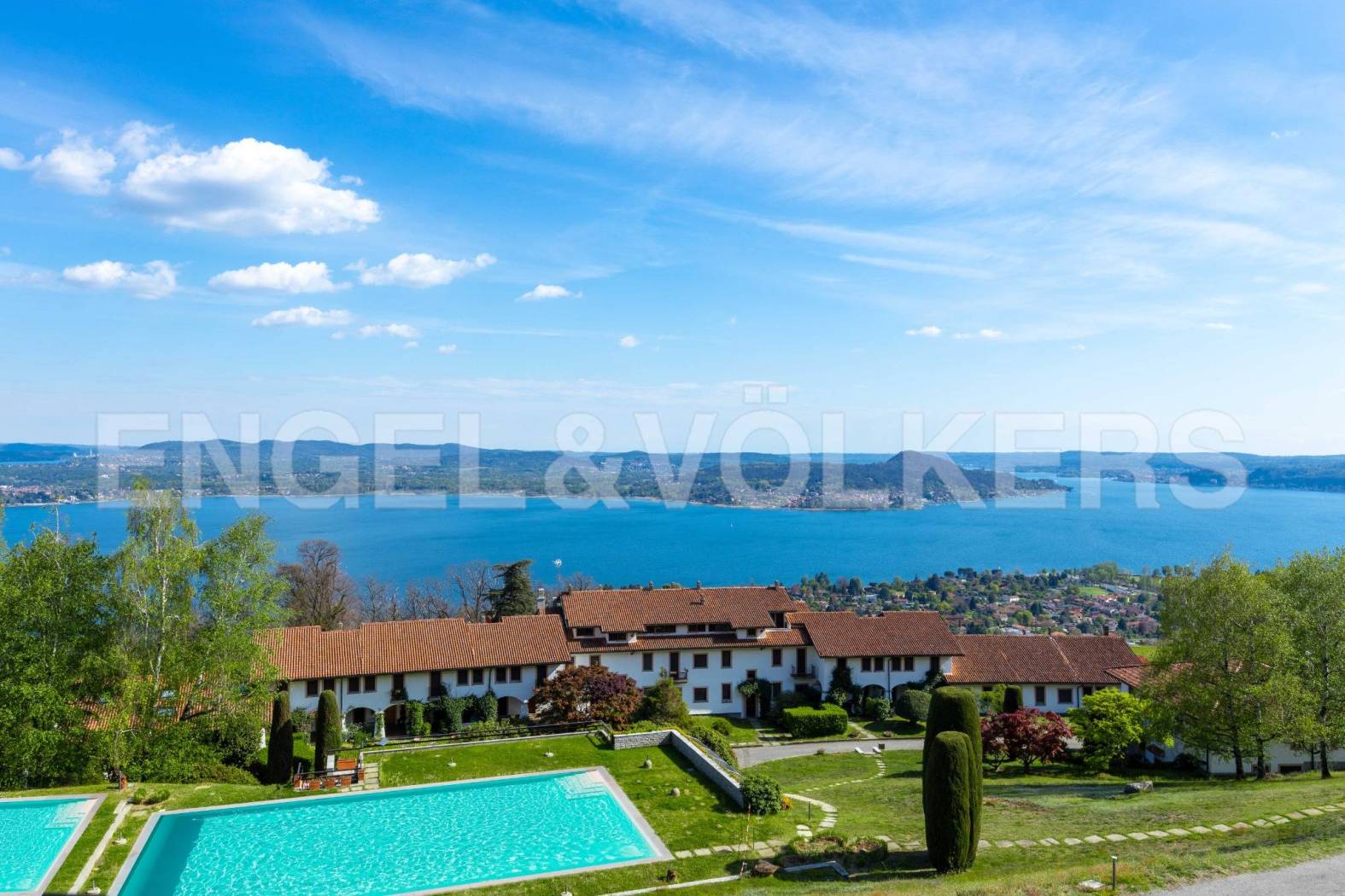 Quadrilocale via per Comnago 21, Centro, Lesa