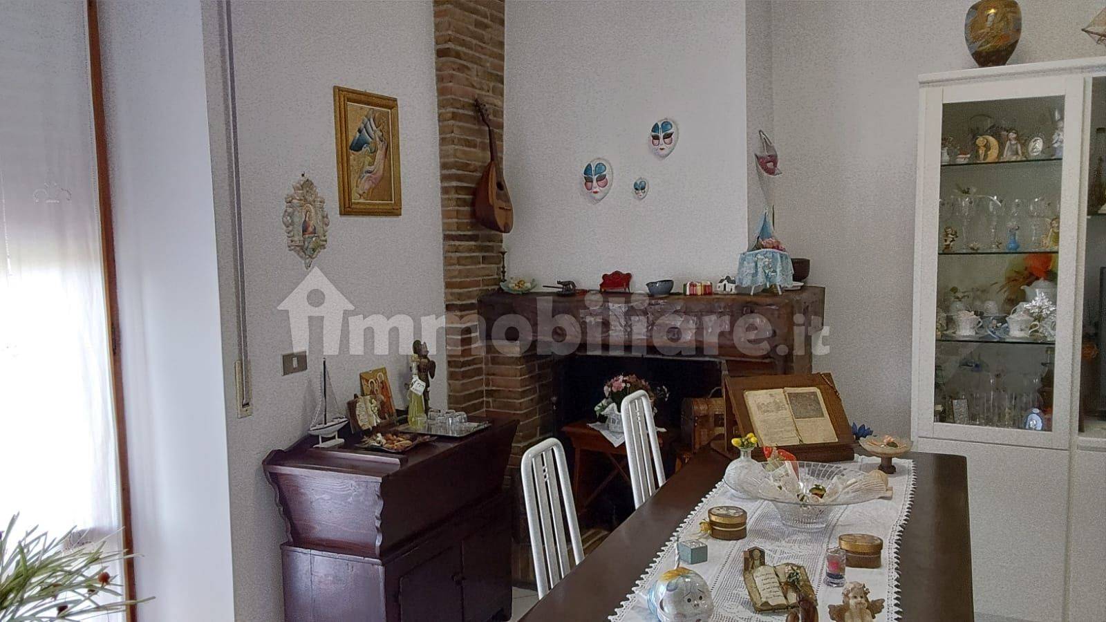 Appartamento ottimo stato, primo piano, Treia