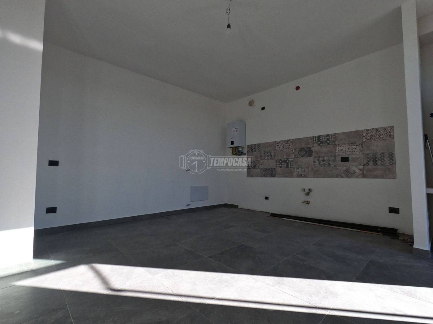 Quadrilocale via Roma 11/13, Centro, Luisago