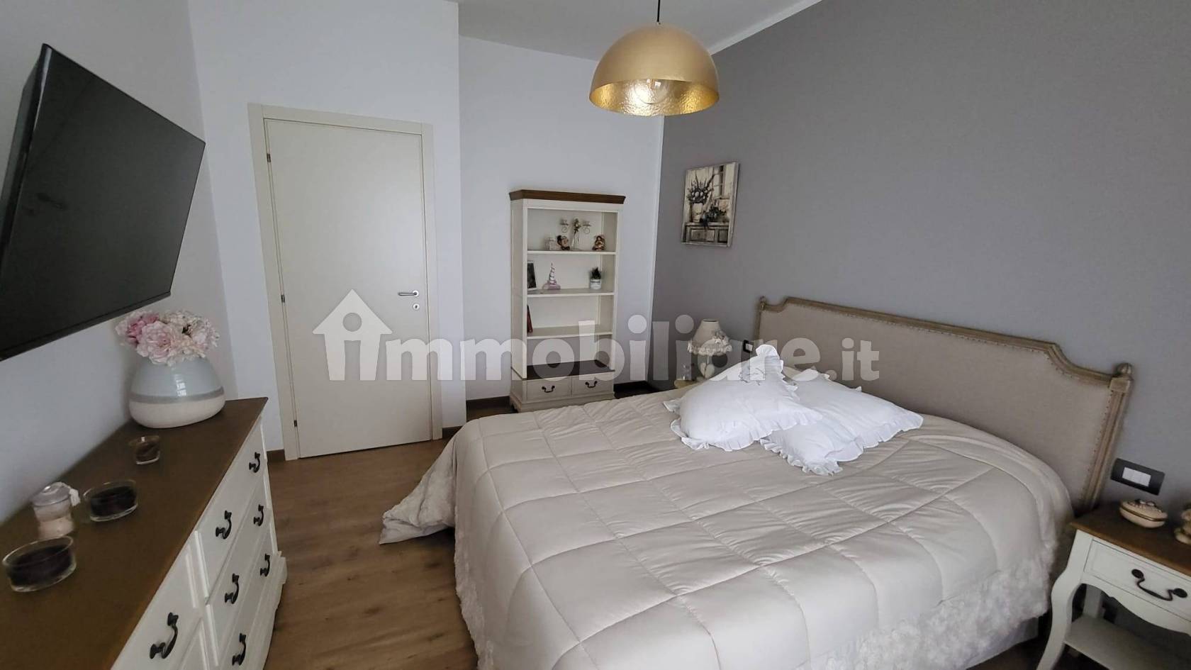 Bilocale ottimo stato, quarto piano, Po, Cremona