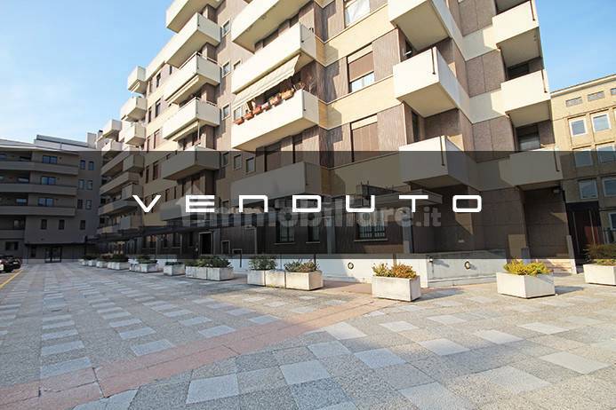 Garage - Box in Vendita