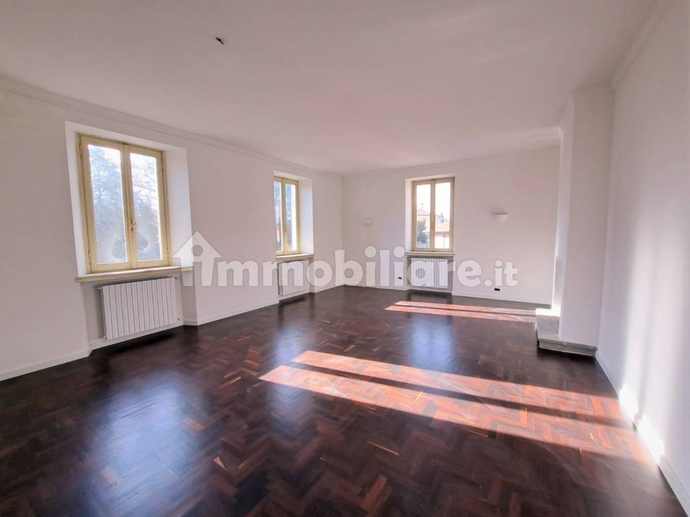 Appartamento via della Libertà, Centro, Almenno San Salvatore