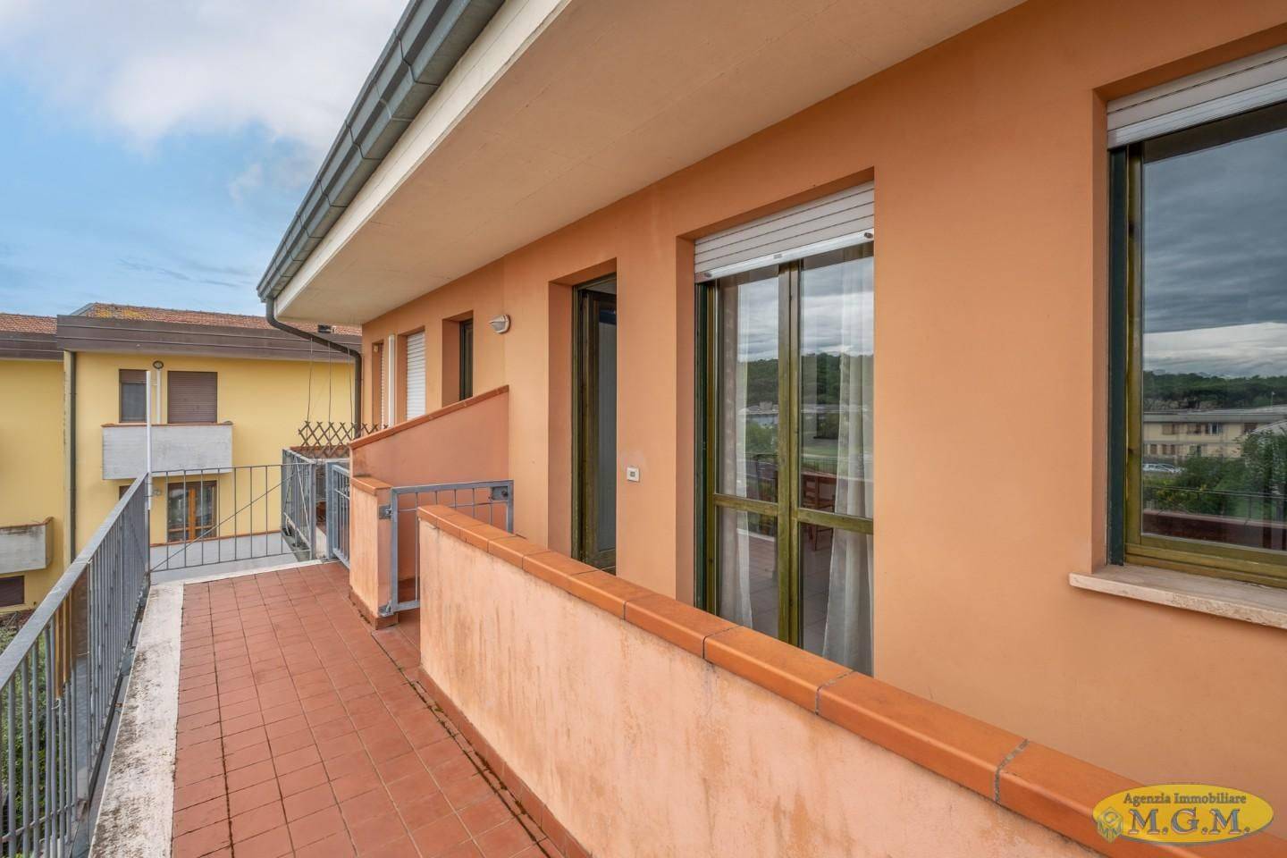 Quadrilocale via Sacco e Vanzetti,  33, Centro, Calcinaia