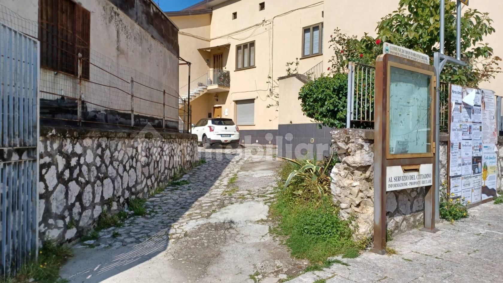 Trilocale piazza Michele Pironti, Piano, Montoro