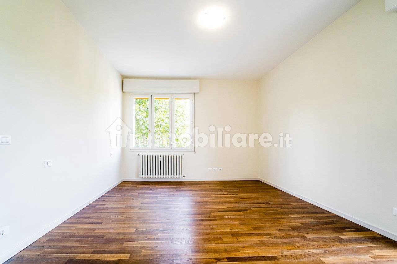 Quadrilocale viale John Fitzgerald Kennedy 53, Centro, Sasso Marconi