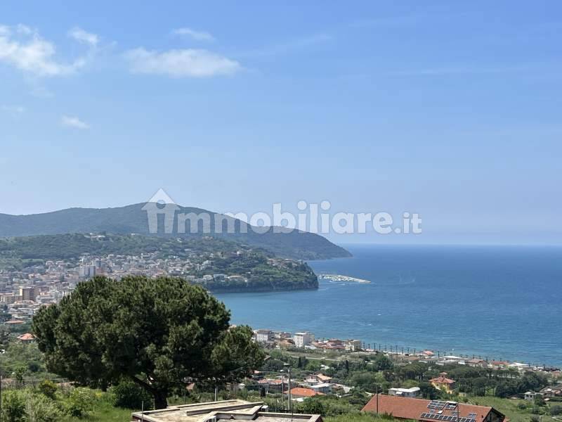 Trilocale via Olimpia, Agropoli