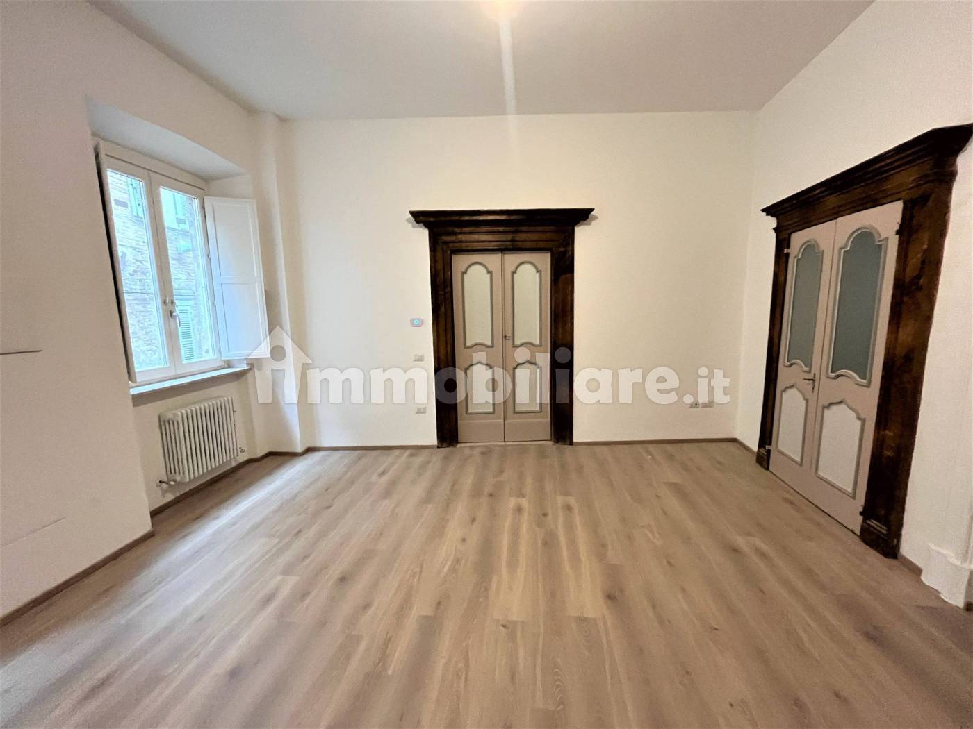 Trilocale via del Leone, Centro, Urbino