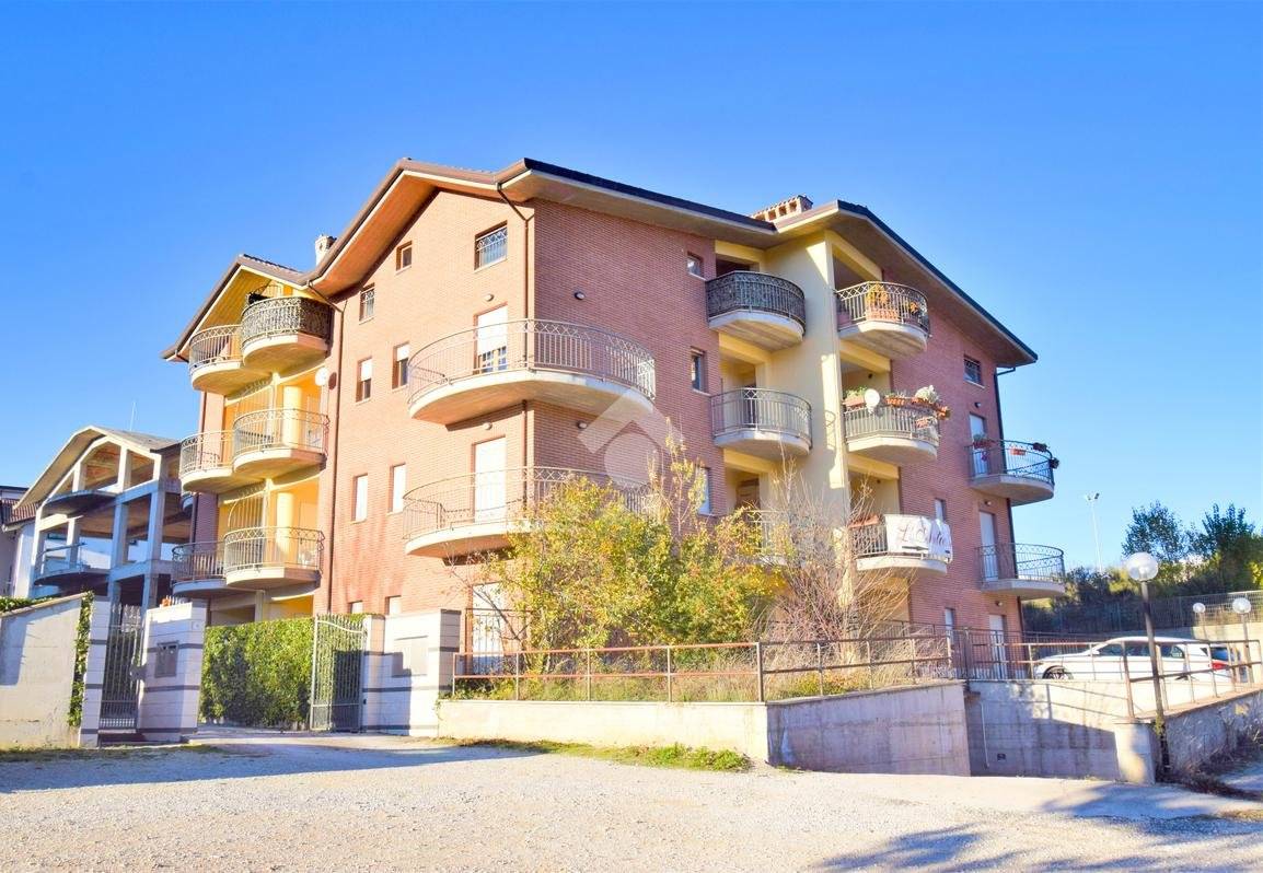 Trilocale via Modesto Della Porta 11, Torretta - Torrione, L'Aquila