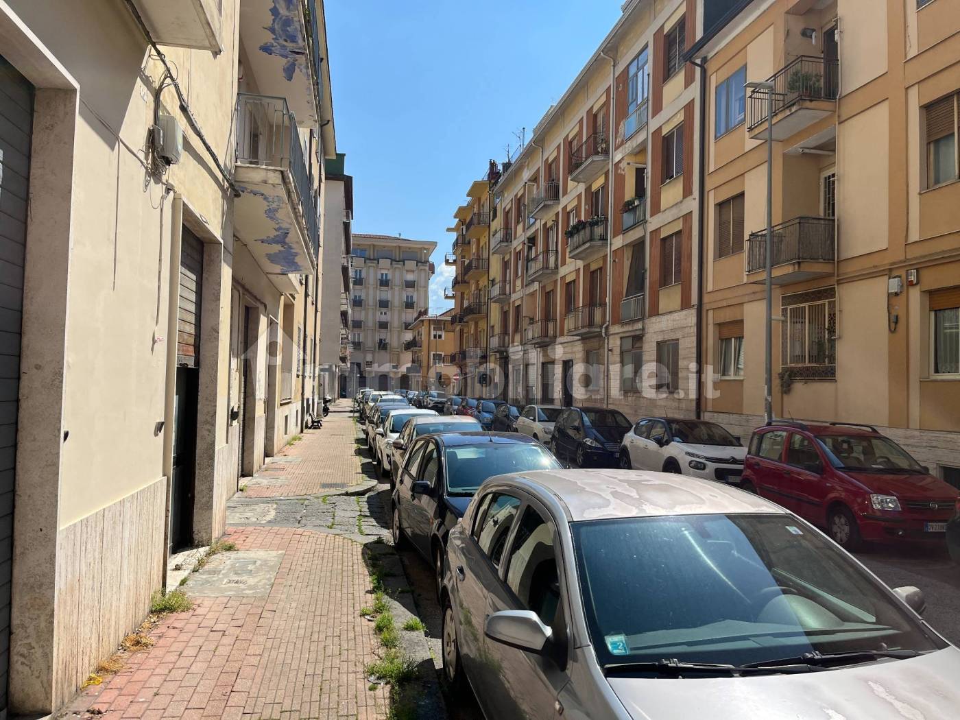 Locale commerciale in Vendita