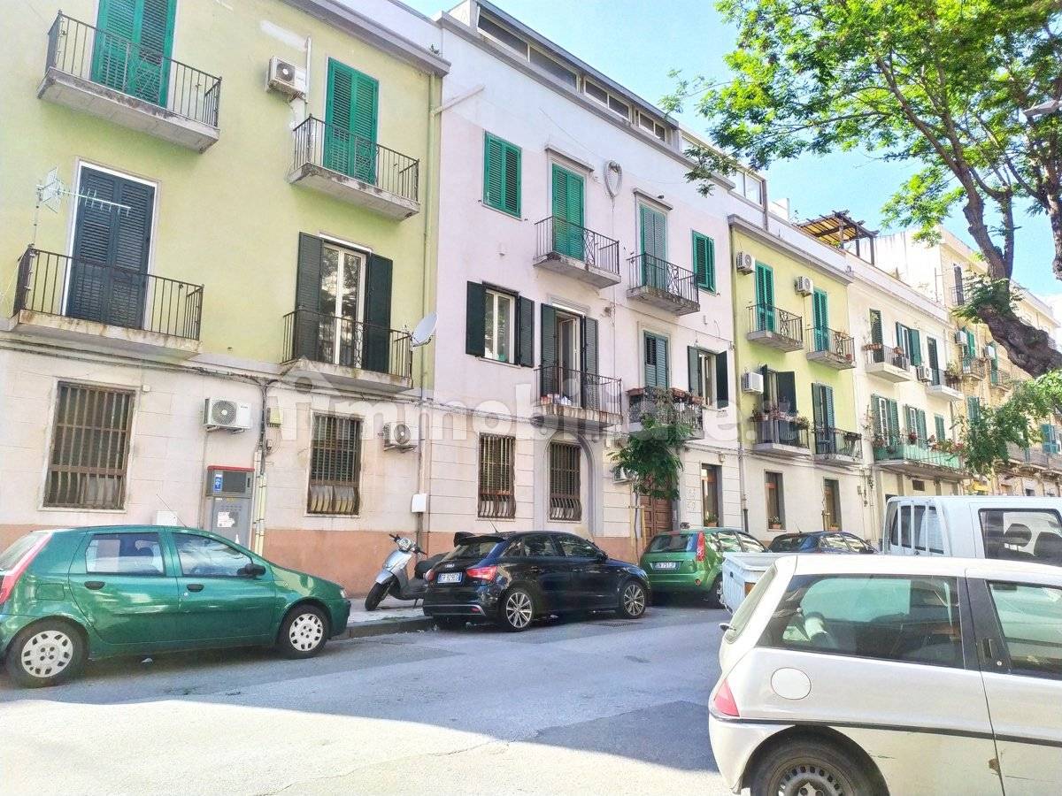 Quadrilocale via Placida, 43, Garibaldi, Messina