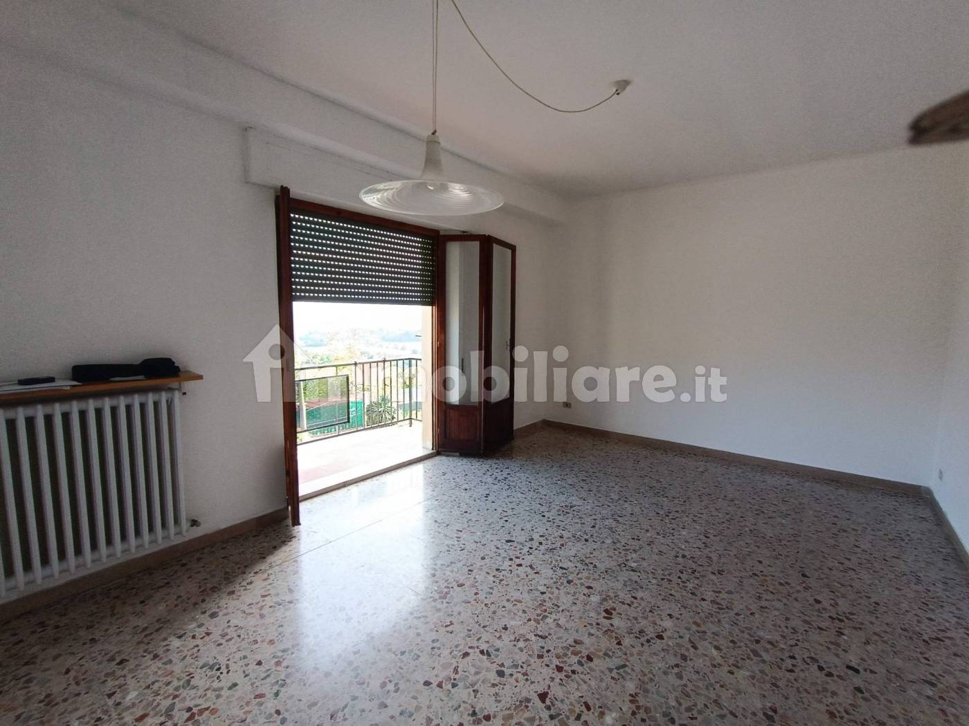 Appartamento viale Ugolino 15, Centro, Montegiorgio