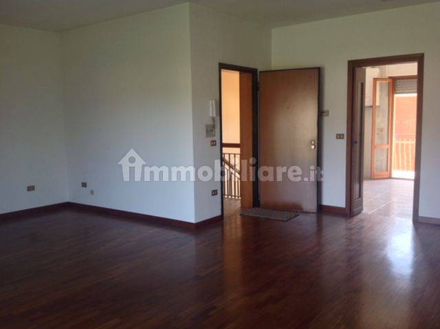 Appartamento via Giovanni Amendola 9, Rieti