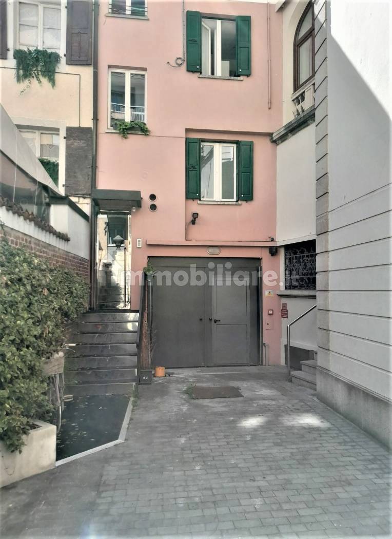 Monolocale via Erasmo Valvason 6, Centro Storico, Udine