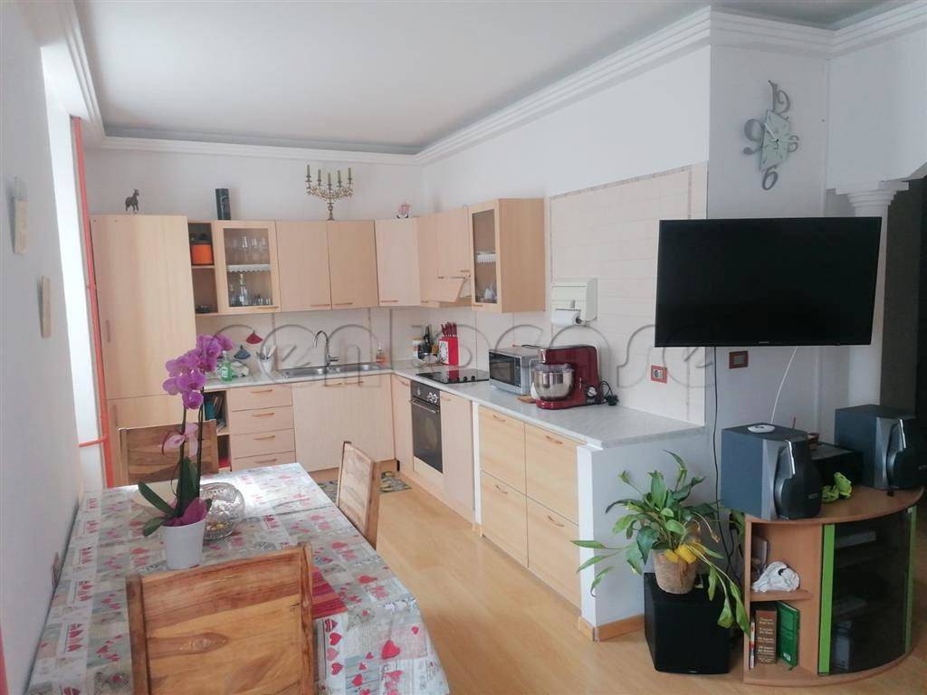 Trilocale buono stato, piano terra, Postal