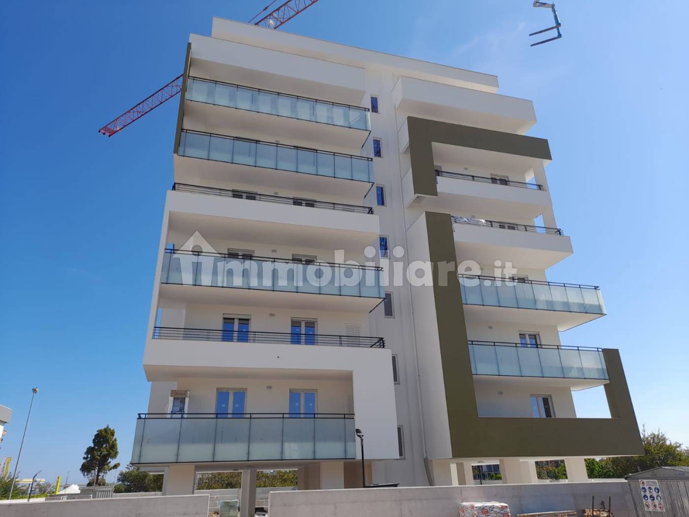 Quadrilocale via delle Forze Armate, Japigia, Bari