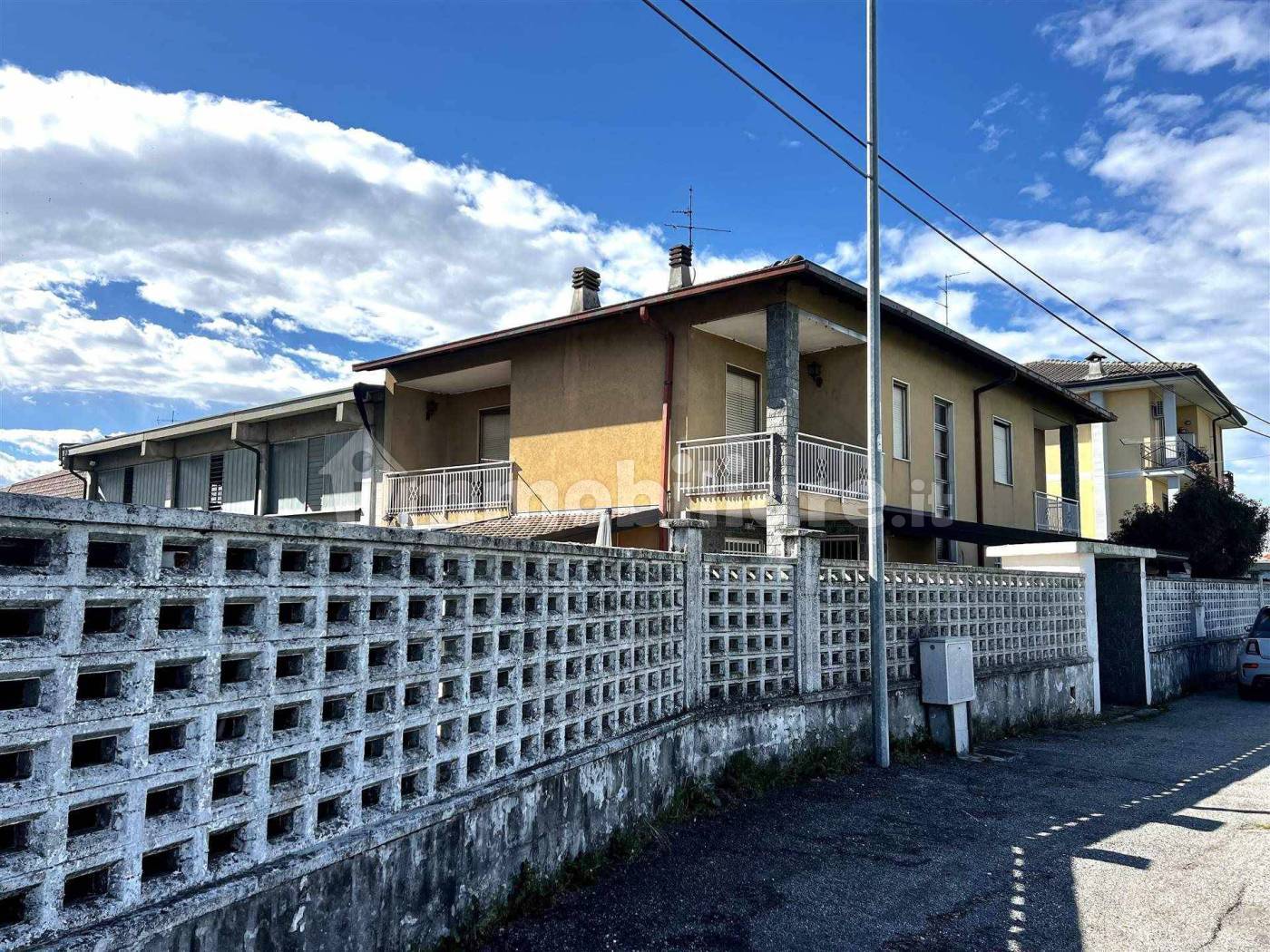 Quadrilocale via Novara 126, Centro, Trecate