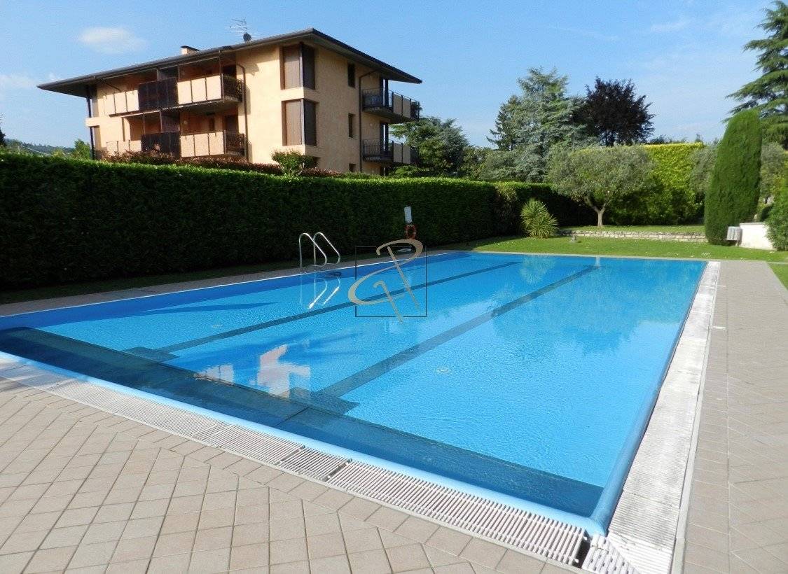 Bilocale via Ugo Foscolo, Centro, Bardolino