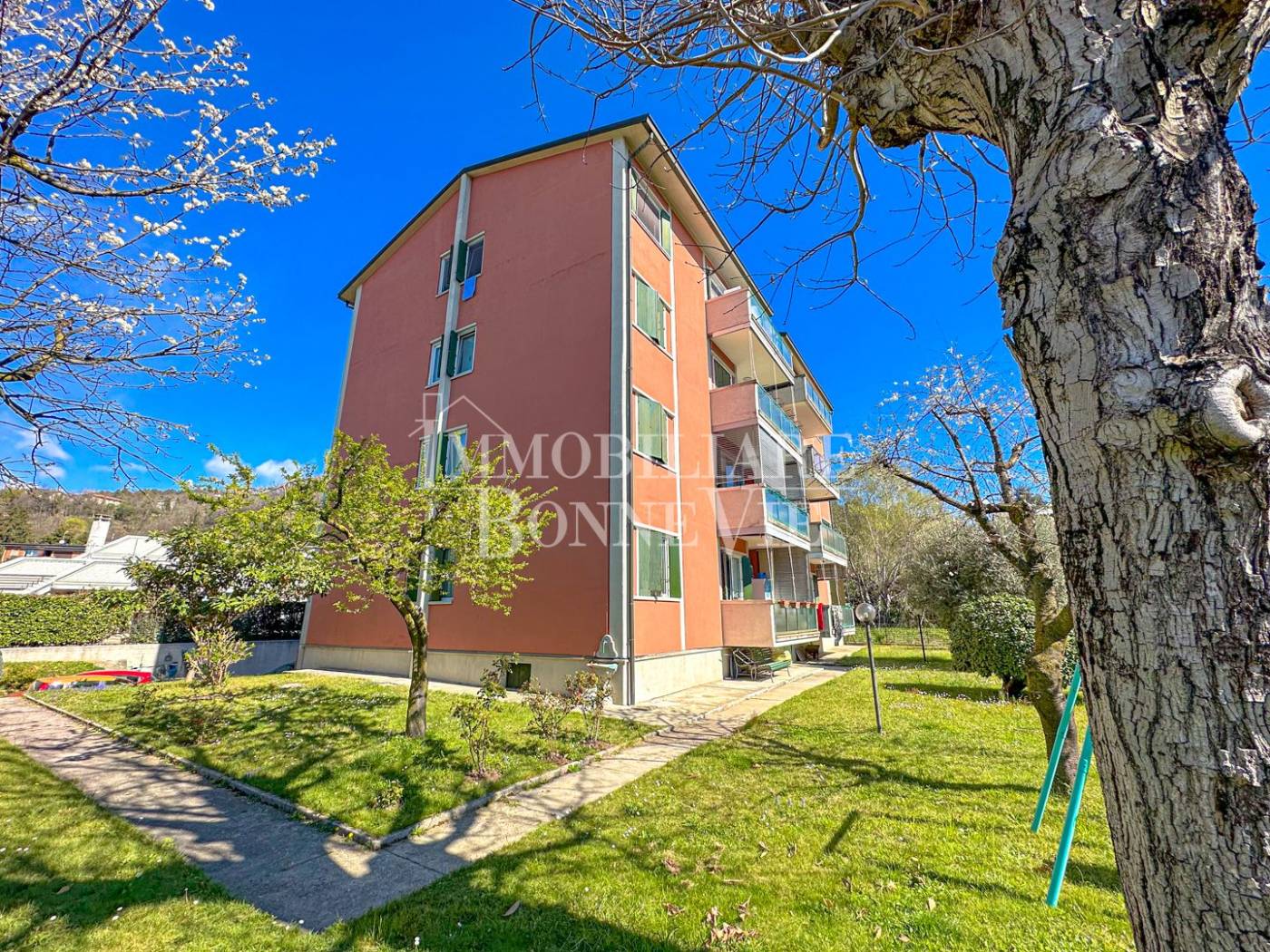 Trilocale via Alfonso Lissi 2B, Camerlata - Rebbio, Como