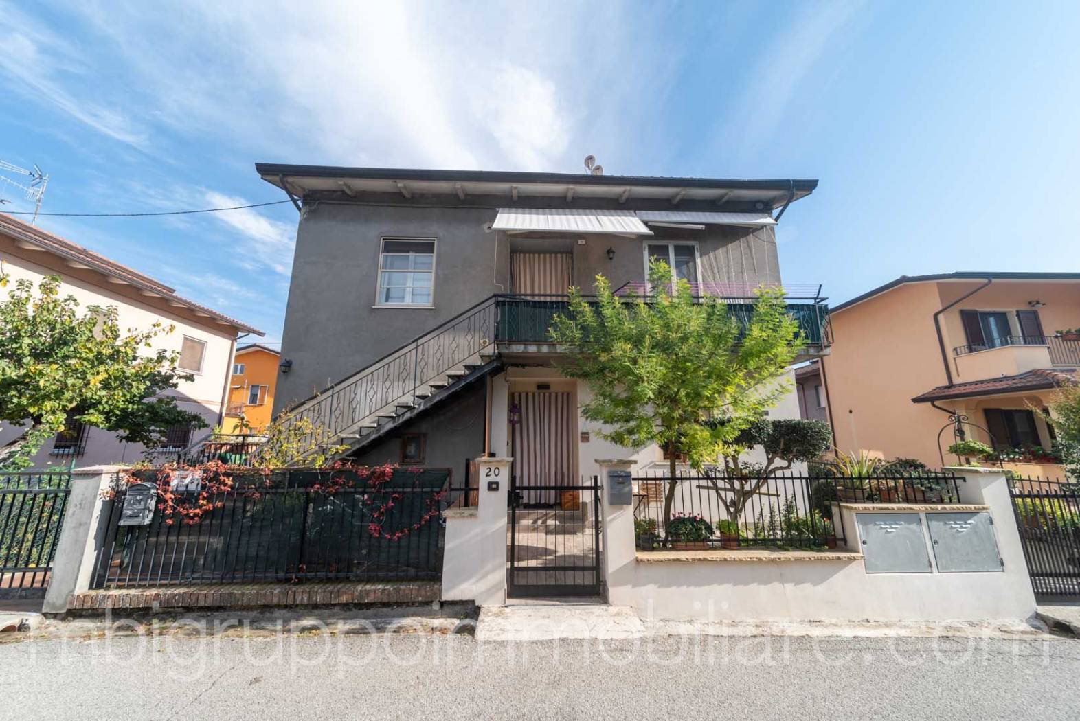 Trilocale piazza Lorenzo Cappelli 19, Secchiano, Novafeltria