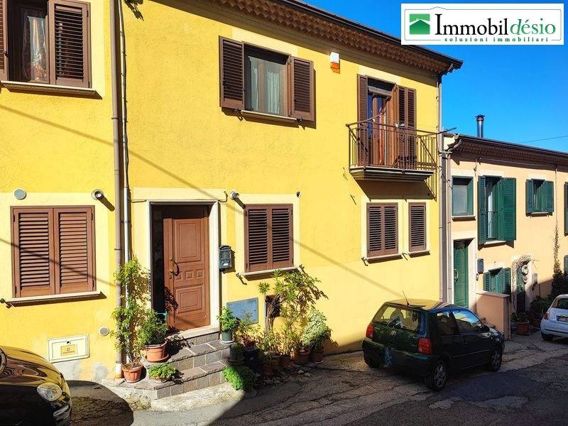 Appartamento buono stato, piano terra, Picerno