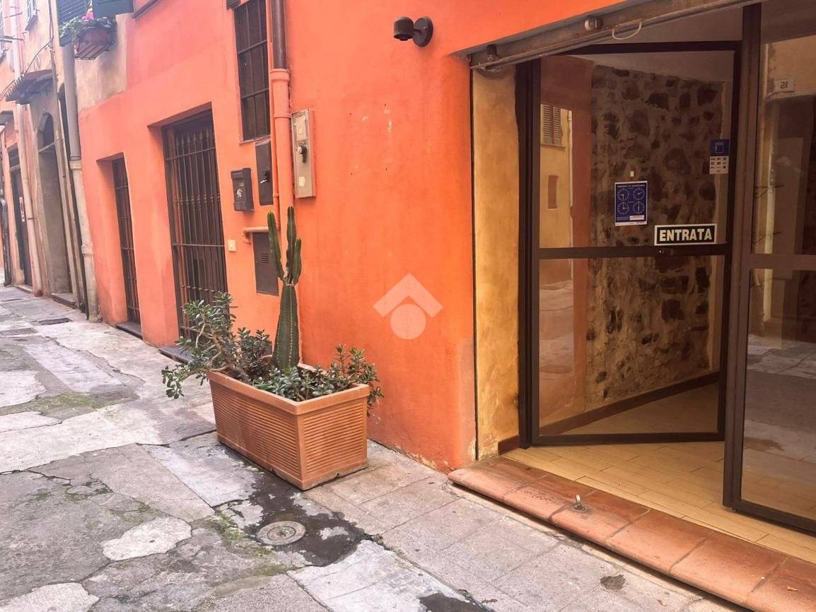 Garage - Box in Vendita