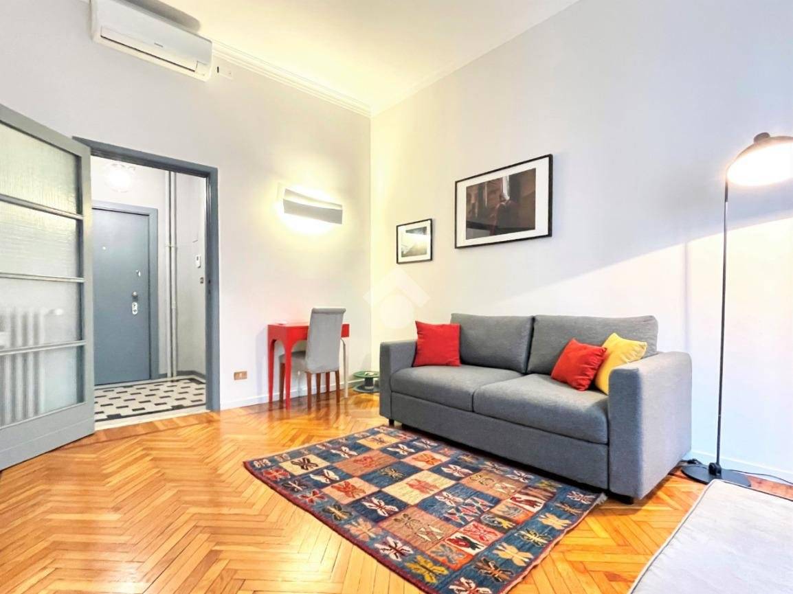 Trilocale viale tunisia 25, Porta Venezia, Milano