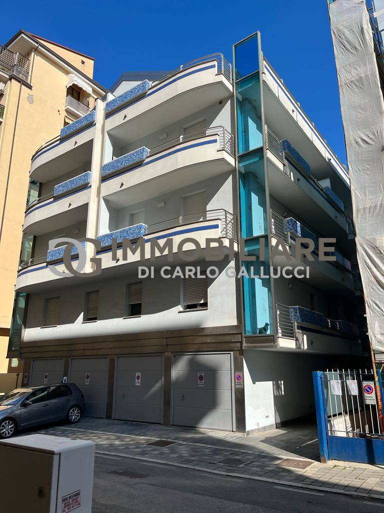 Trilocale via Campania 10, Piazza Salotto - Corso Umberto, Pescara