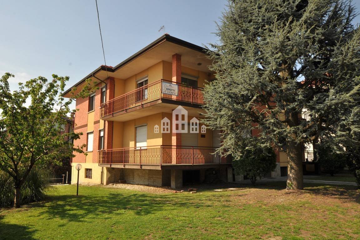 Quadrilocale via Verdi 19, Centro, Valperga