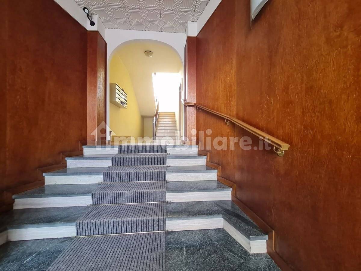 Trilocale via manfredi, 12, Stadio, Piacenza