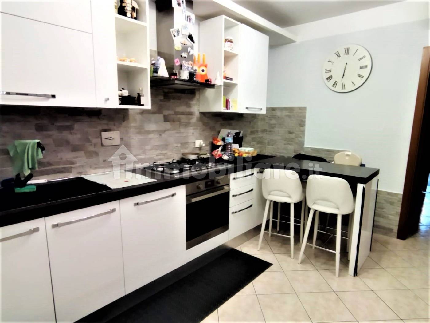 Trilocale via Strozzacapponi, Castel del Piano - Pila, Perugia