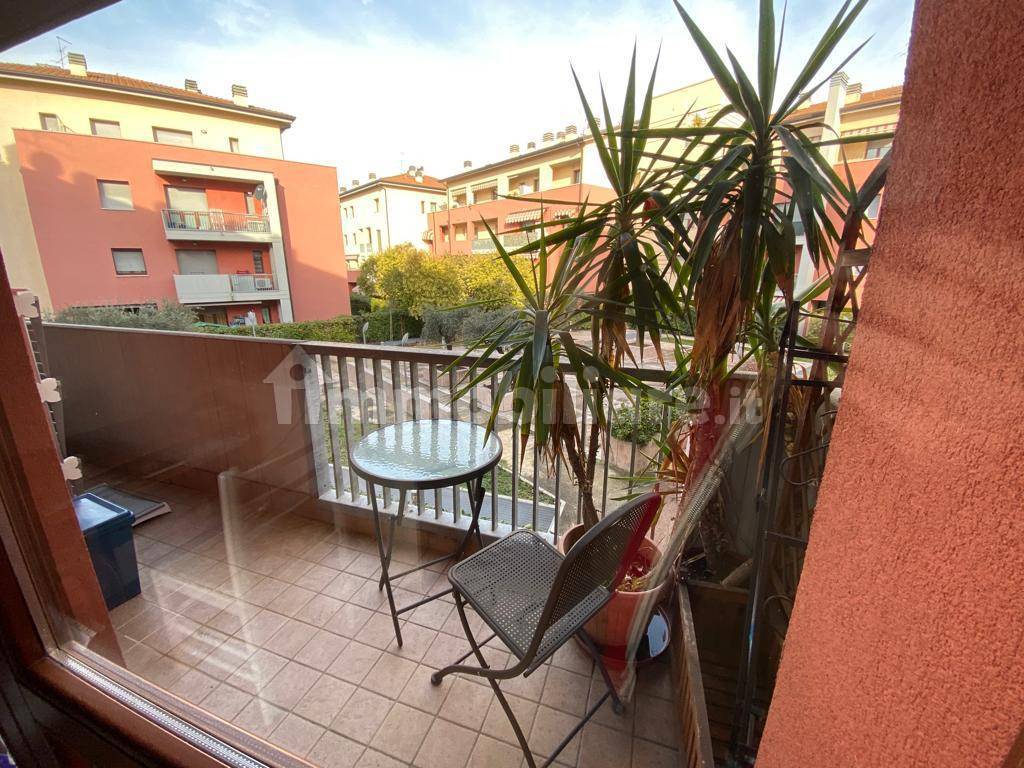 Trilocale via Vincenzo Muccioli 6, San Martino Buon Albergo