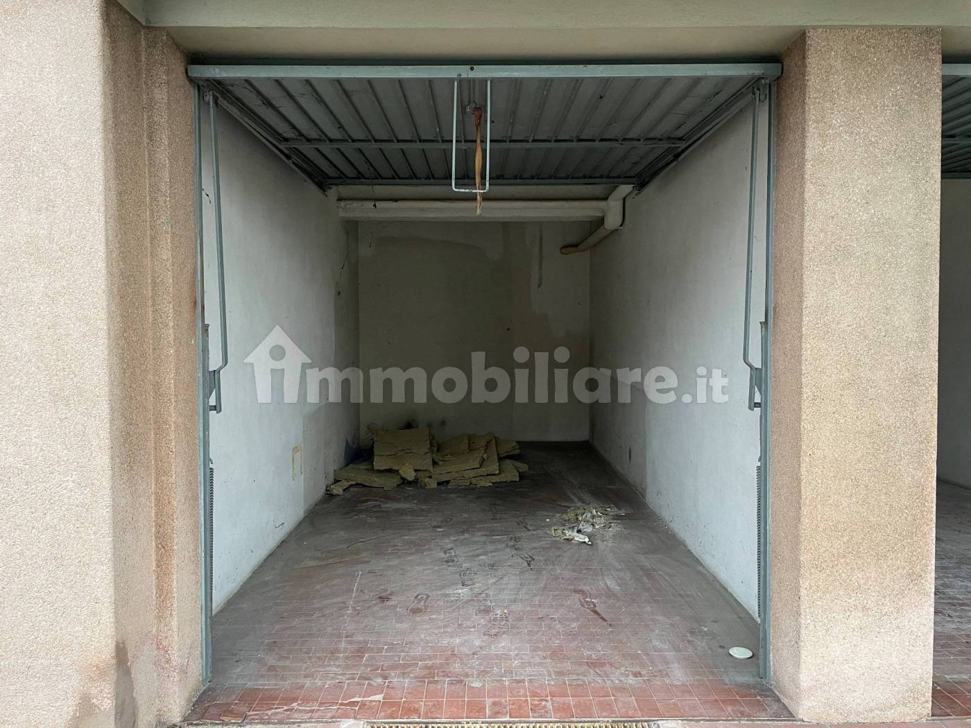 Garage - Box in Vendita