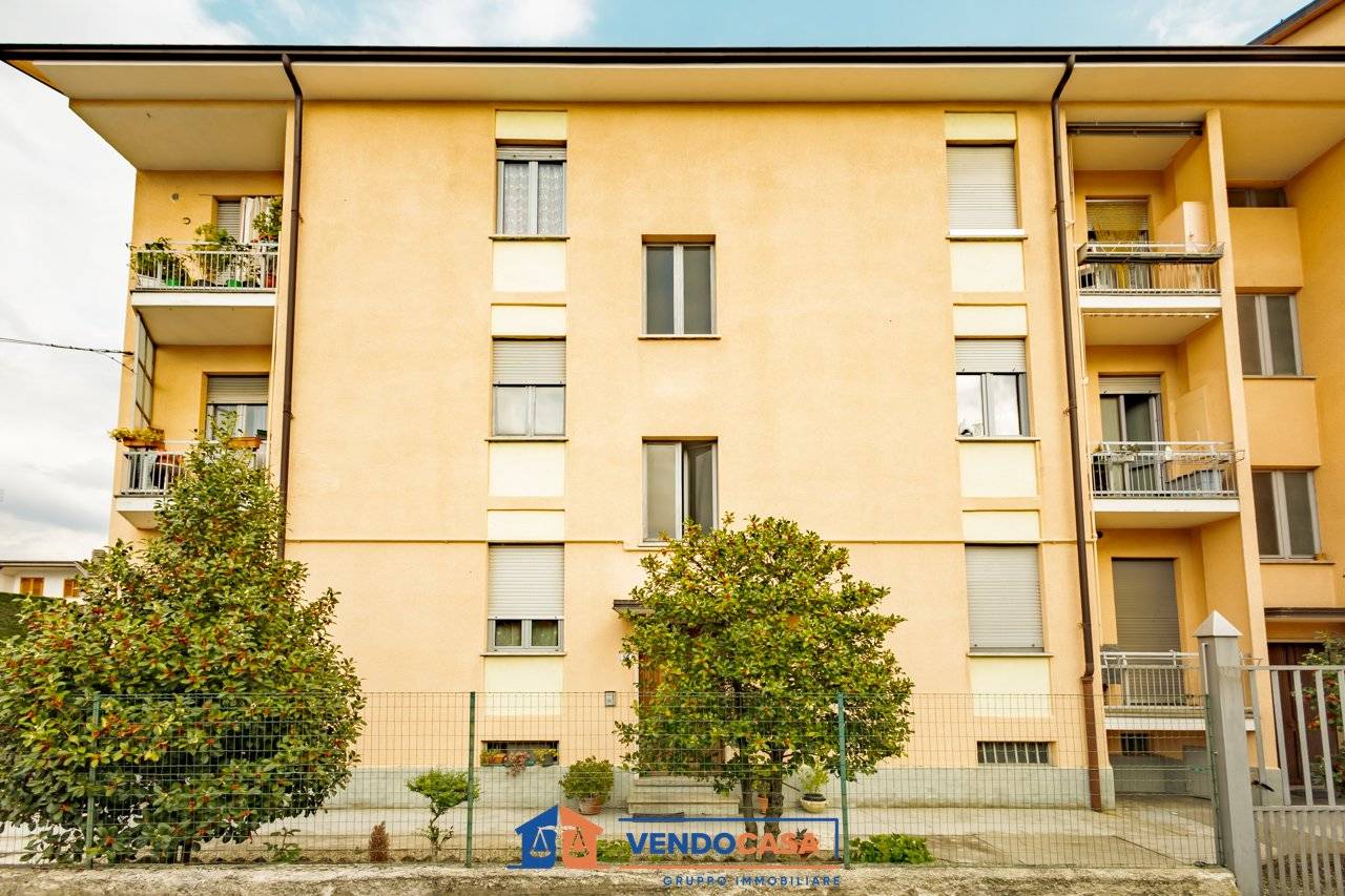 Quadrilocale vicolo dei Fiori 14, Centro, Borgo San Dalmazzo