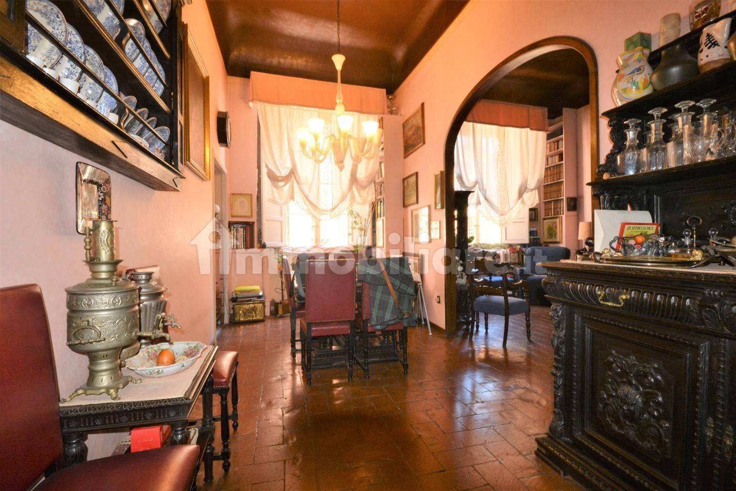 Appartamento via San Paolino, Piazza Napoleone - San Michele, Lucca