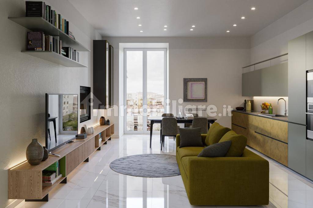 Trilocale via Vallone, Centro, Maddaloni