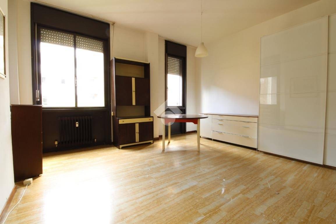 Bilocale viale Giuseppe Mazzini 133, Piscine - San Paolo, Vicenza