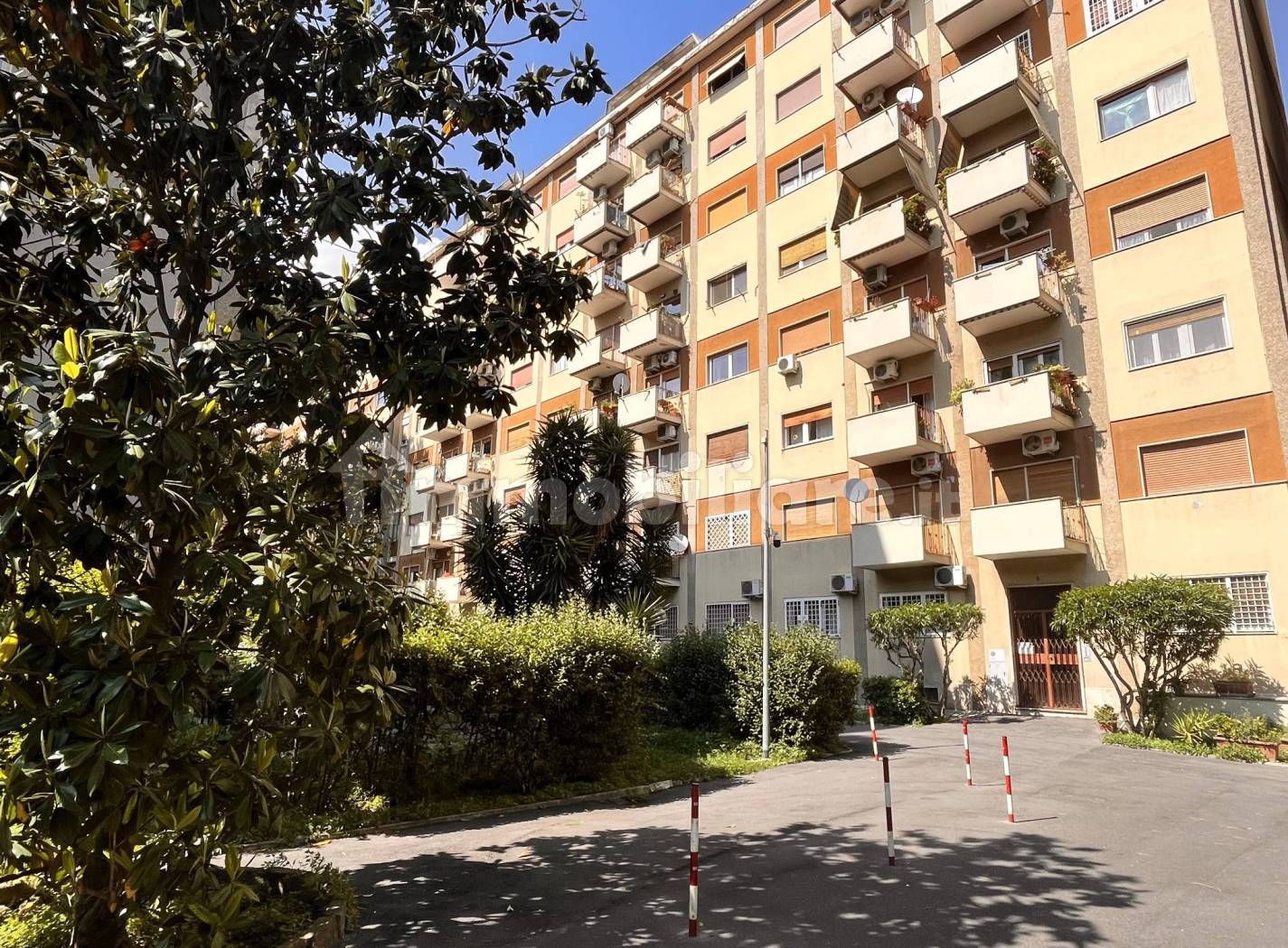 Bilocale viale Val Padana 118, Conca d'Oro - Valli, Roma