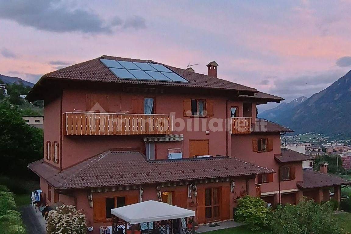 Bilocale regione Crou 17, Centro, Aosta