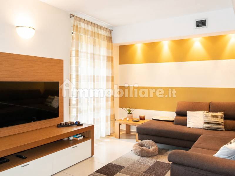 Appartamento via Luigi Pirandello, Palazzolo sull'Oglio