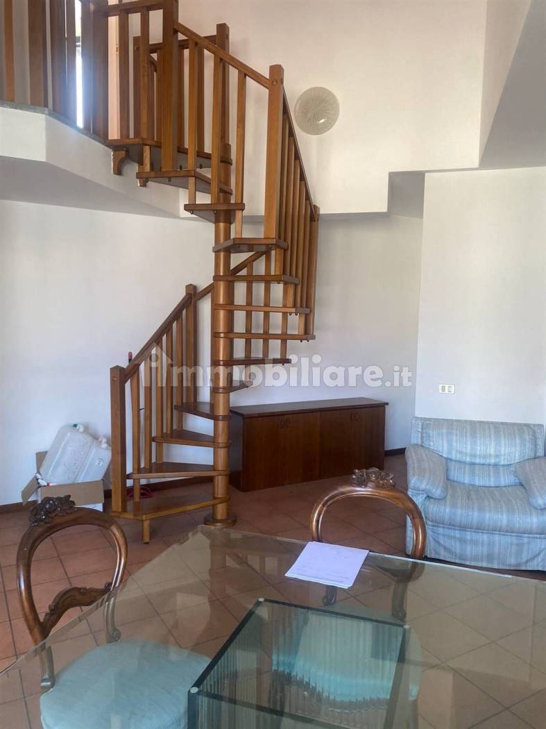 Bilocale via dei Gobbi, Chiesanuova, Prato