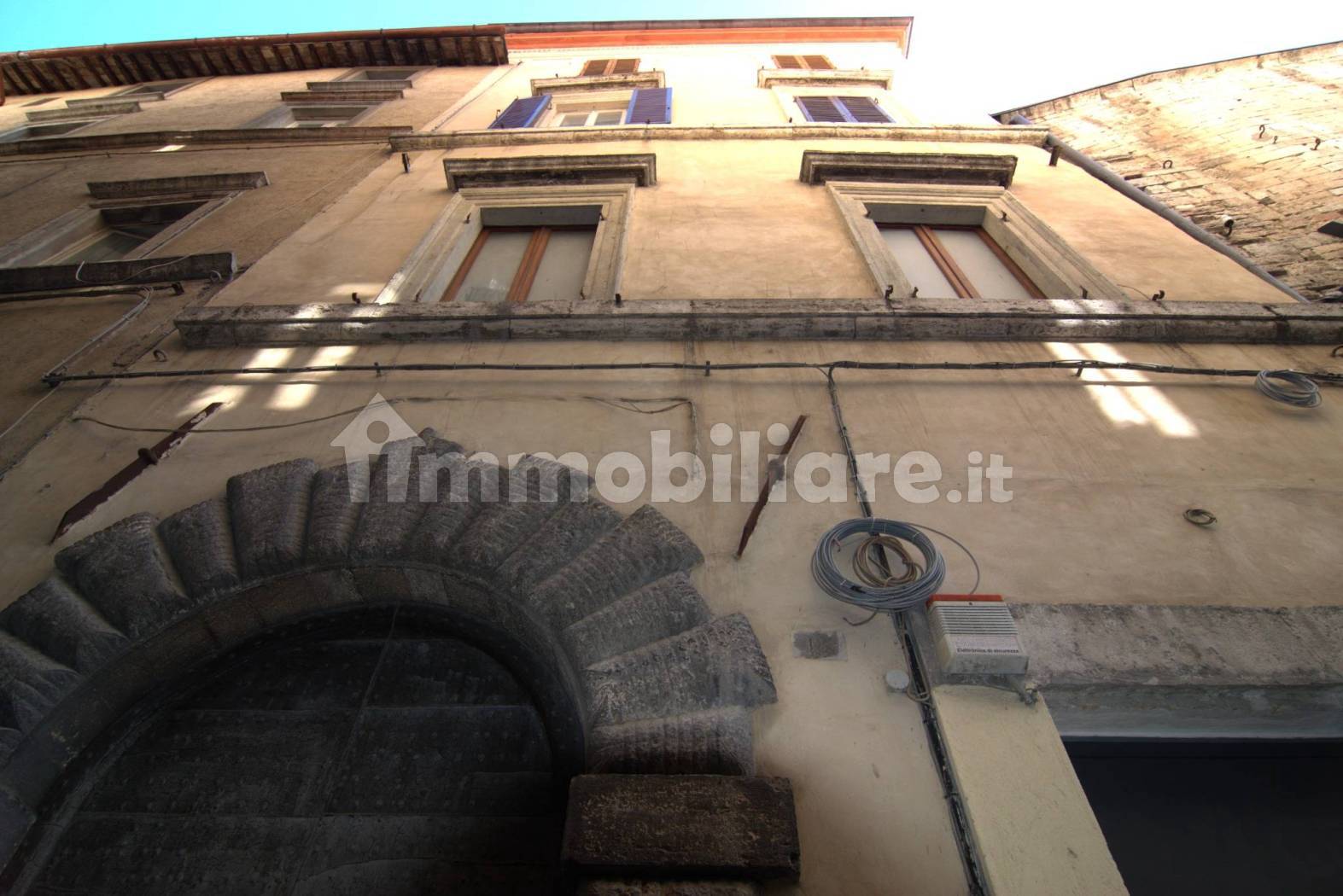 Quadrilocale via dei Priori, Centro Storico, Perugia