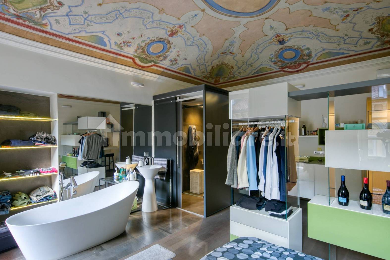 Monolocale via Carlo Alberto 41, Via Roma, Torino